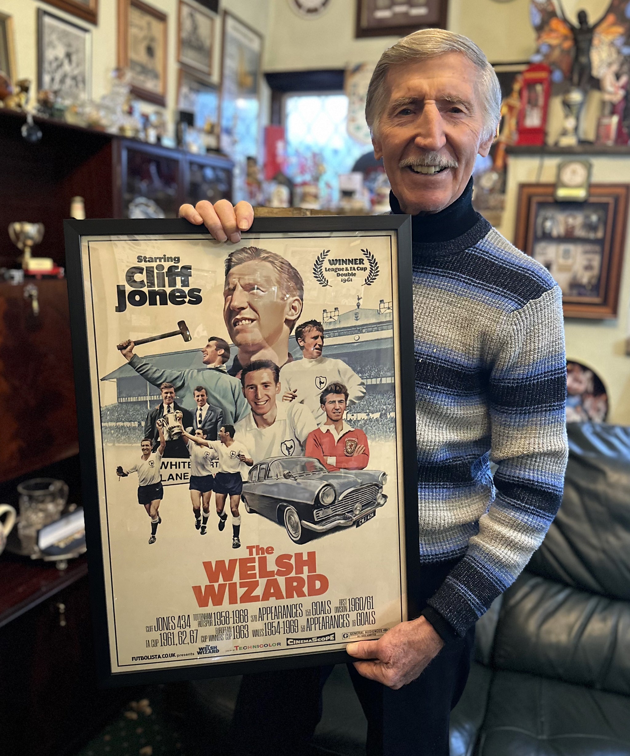 Art, Nostalgia & the Beautiful Game – Futbolista